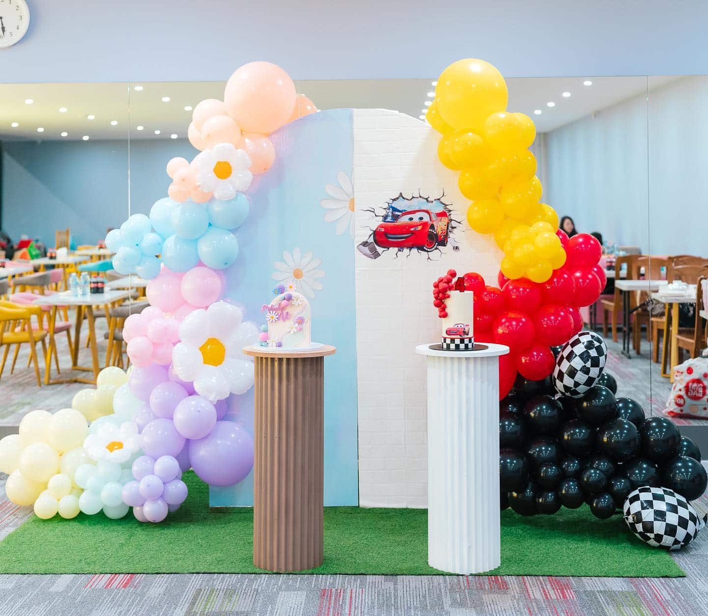 20 Lightning McQueen Birthday Party Ideas – Fun & Fast-Paced Party Themes