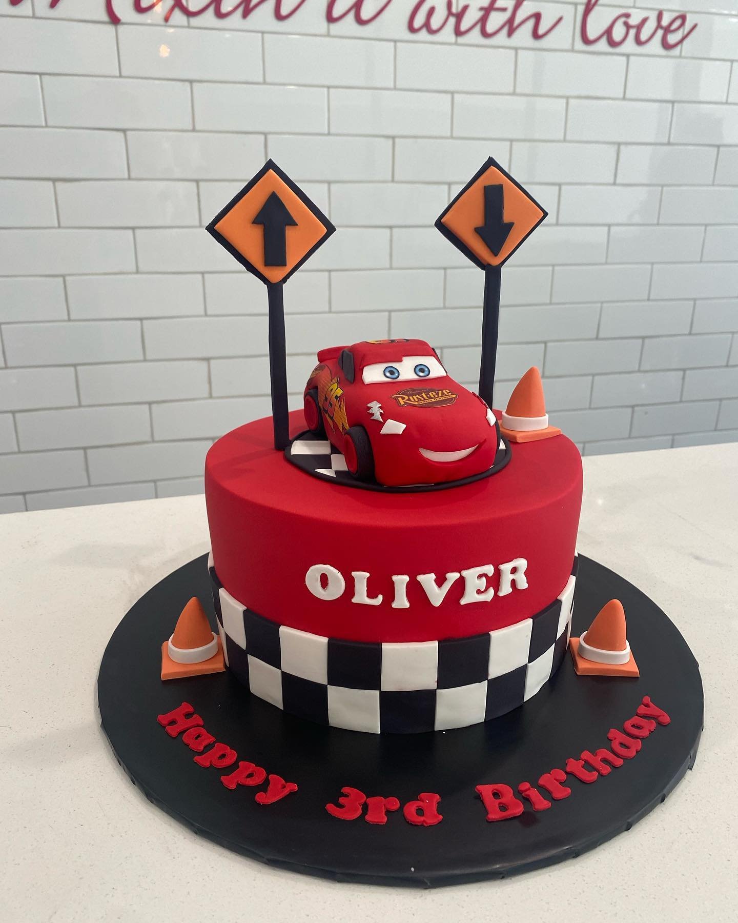 20 Lightning McQueen Birthday Party Ideas – Fun & Fast-Paced Party Themes