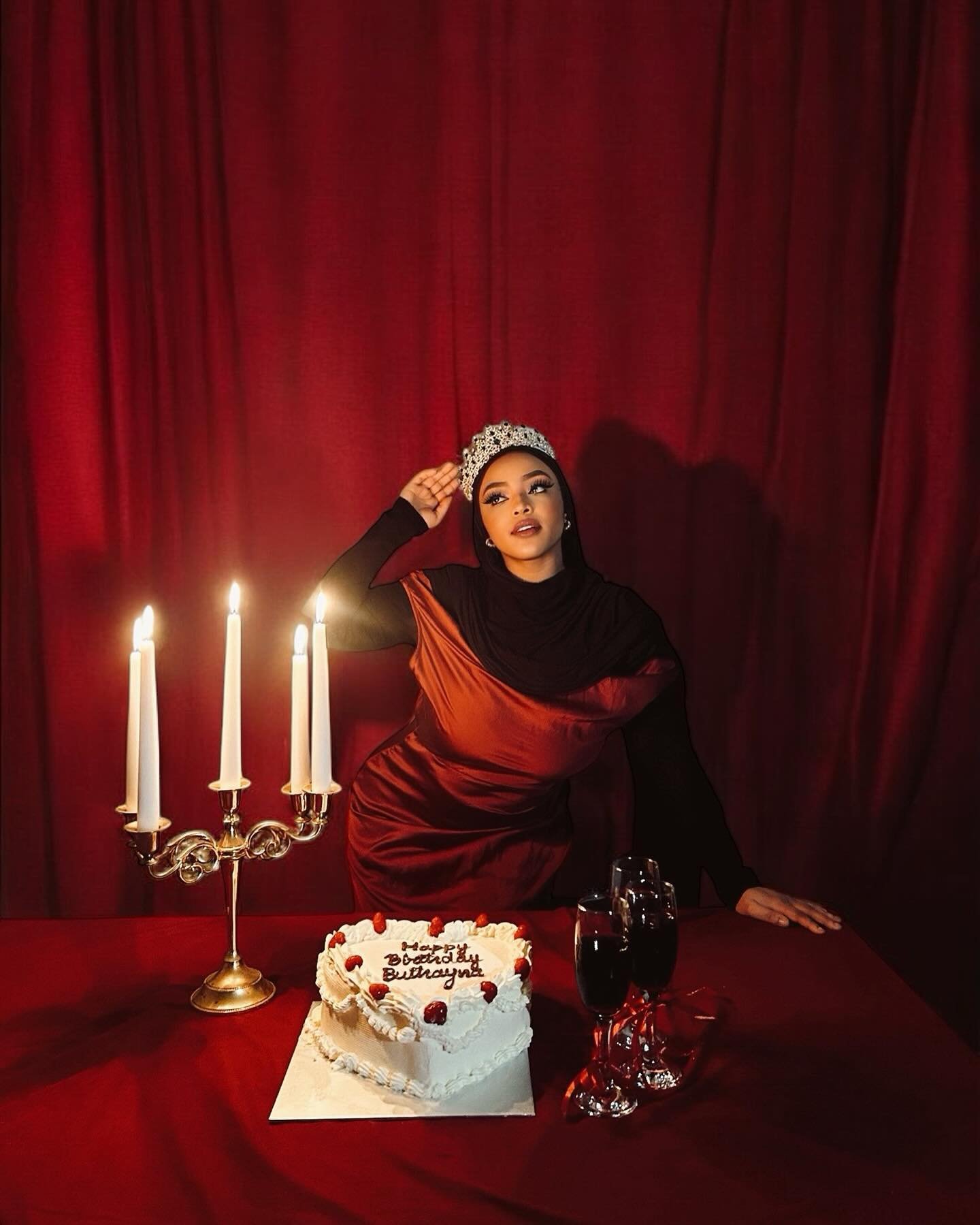 20+ Creative Birthday Photoshoot Ideas for All Ages - WishesFusion🌟