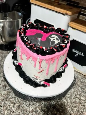 20 Scream Birthday Cake Ideas That’ll Terrify & Delight Fans
