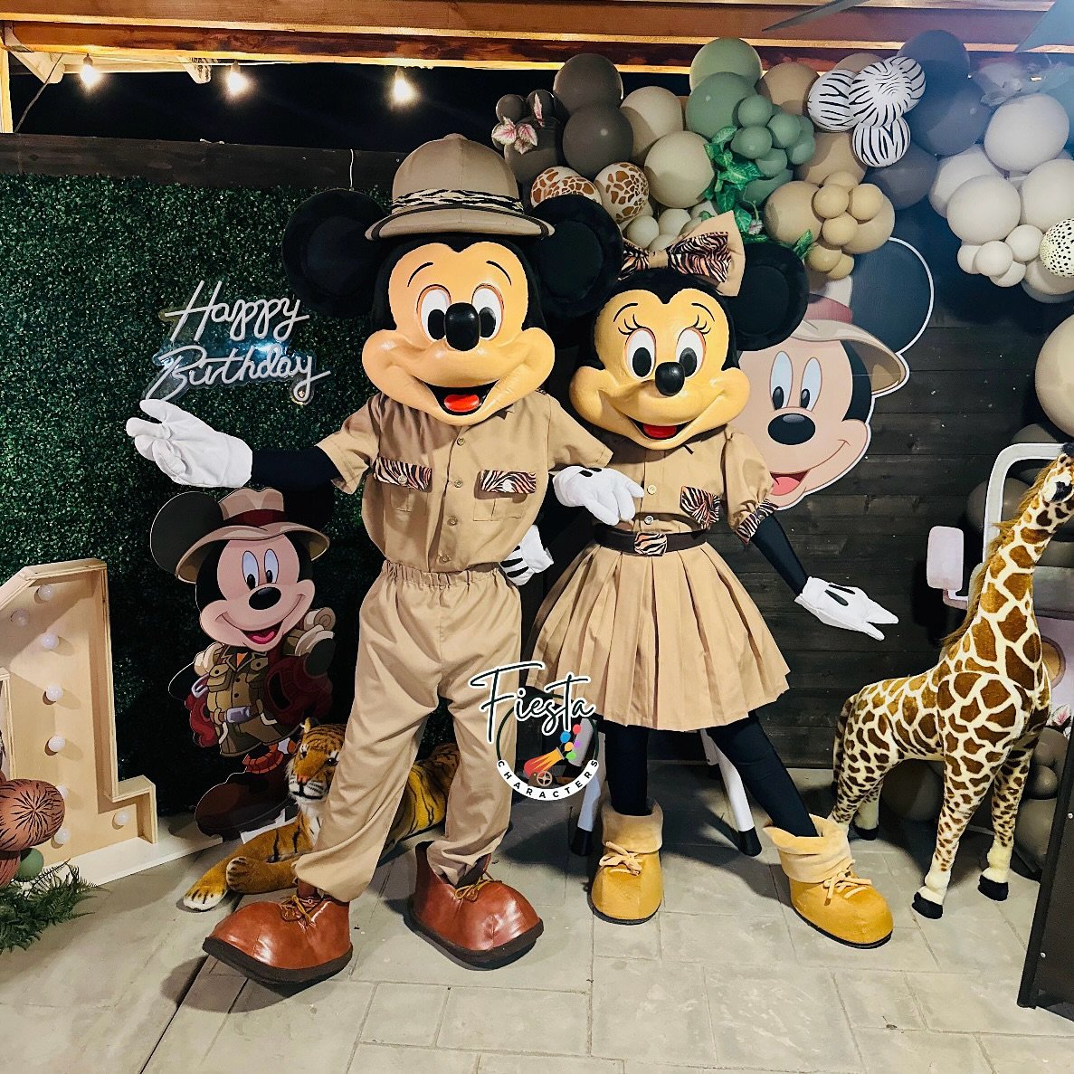 20 Mickey Mouse Birthday Party Ideas – Decorations, Cakes & More