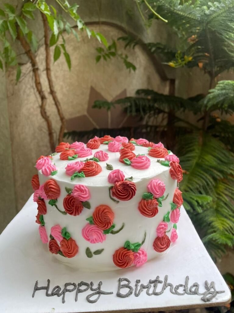 20 Ladies Birthday Cake Ideas | Elegant & Creative Designs