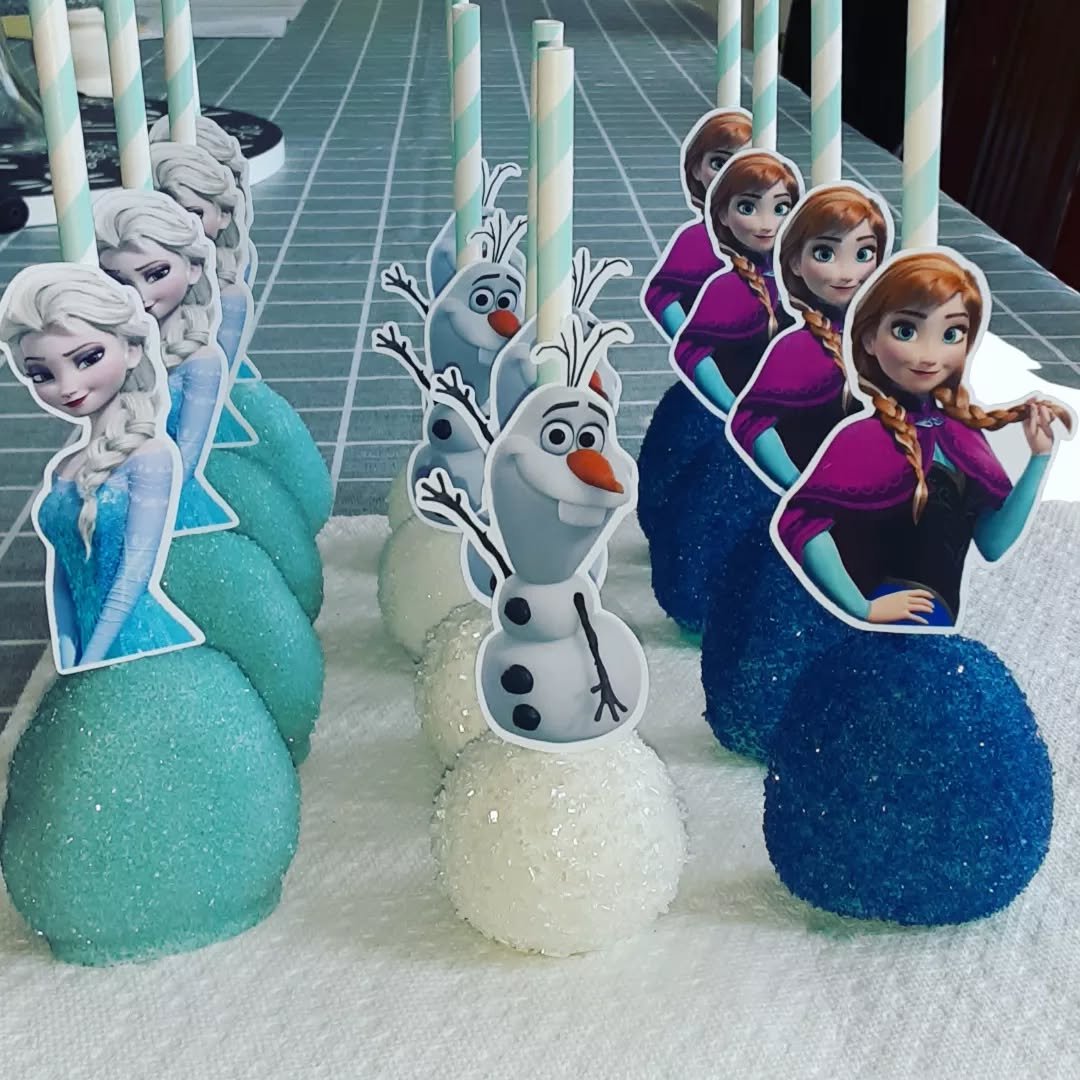 20 Frozen Party Ideas | Magical Themes, Decorations & Fun Activities