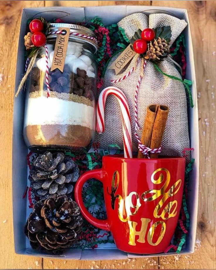 20 Cozy Winter Gift Basket Ideas to Warm Hearts This Season
